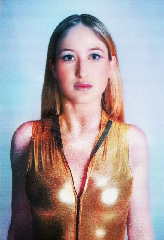 Annabel Gutherz Covers David Bowie's "Life On Mars"